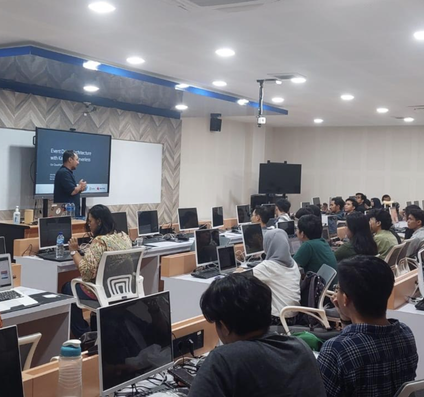 Red Hat Academy - 2023: A Year of Achievement, Awa... - Red Hat ...